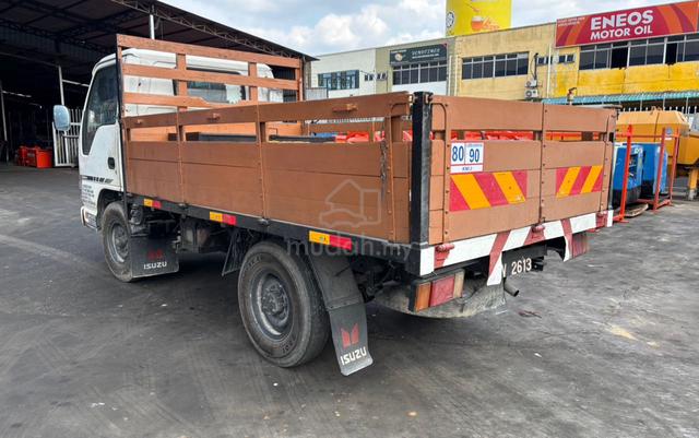 Lorry 1 Ton. - Commercial Vehicle & Boats for sale in Tebrau, Johor