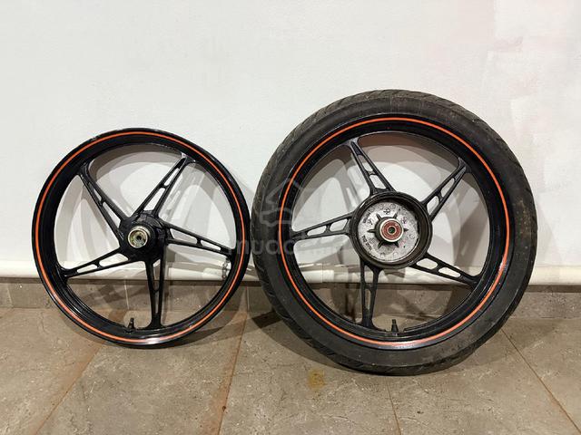 Rim lc135 - Motorcycle Accessories & Parts for sale in Bertam Ulu, Melaka