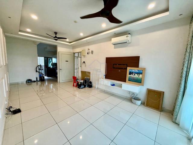 Condominium for Rent, 3 Bedroom, 1072 sq.ft, Lake Vista Residence ...