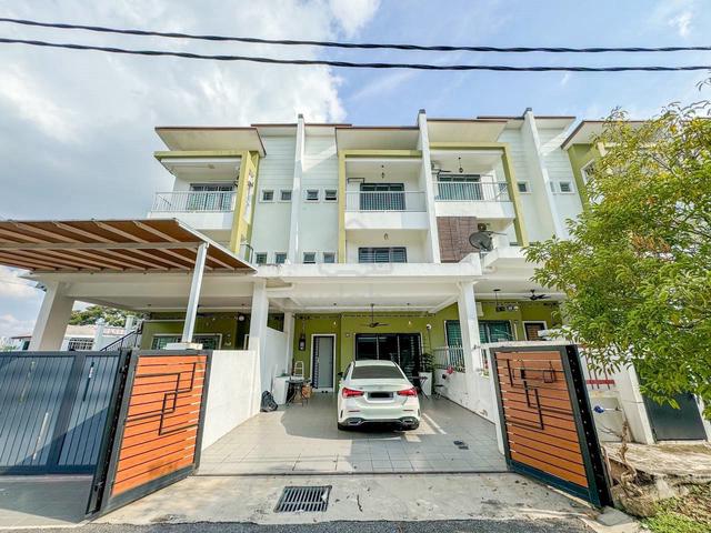 2.5-storey Terraced House for Sale, 5 Bedroom, 2776 sq.ft, Kajang ...