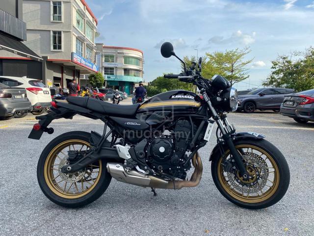 2025 Kawasaki Z650RS Z650 Retro Like New Factory W - Motorcycles for ...