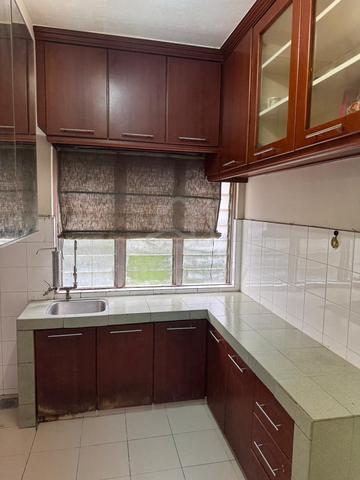 Apartment for Rent, 3 Bedroom, 700 sq.ft, Megaria Ros IV, Seri ...
