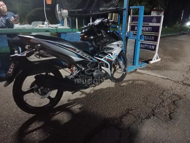 115ZR berminat pm - Motorcycles for sale in Port Dickson, Negeri Sembilan