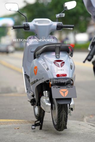 YADEA RS20 Skuter BARU Full EV Electric Smart NEW - Motorcycles for ...