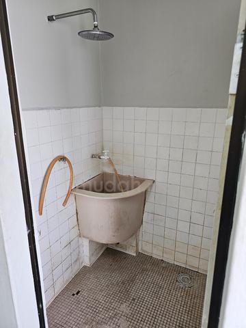 Flat for Rent, 2 Bedroom, 550 sq.ft, Pangsapuri Pelangi Flat ...