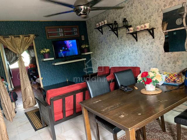Flat for Sale, 2 Bedroom, 600 sq.ft, Bandar Baru Sentul Flat, Sentul ...