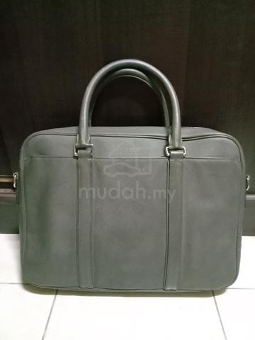 Coach Messenger Bag - grey - Bags & Wallets for sale in Pandan Indah ...