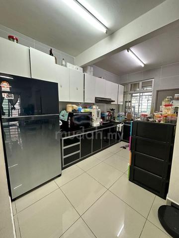 Larkin heights jb town ciq big size condo Renovation - Apartment ...