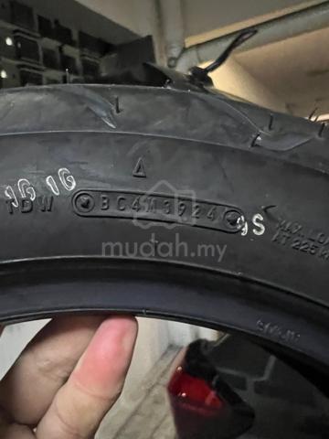 tayar xmax v2 - Motorcycle Accessories & Parts for sale in Shah Alam ...