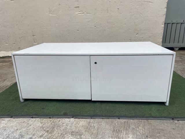 R50-AC Almari Rendah 2 Doors Low Cabinet TV Bench - Furniture ...