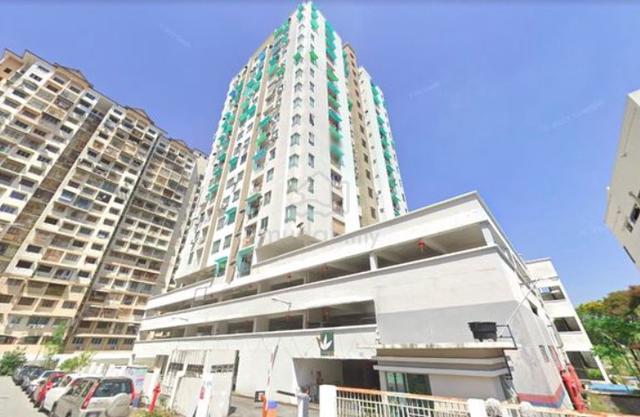 Apartment for Rent, 3 Bedroom, 700 sq.ft, Damai Vista Apartment ...