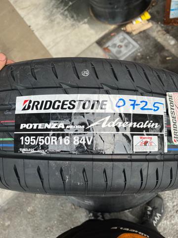195 50 16 Bridgestone Potenza RE004 Tayar 2025 - Car Accessories & Parts for sale in Klang, Selangor