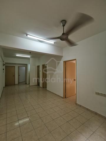 Apartment for Sale, 3 Bedroom, 820 sq.ft, Red Ruby Apartment, Seri ...