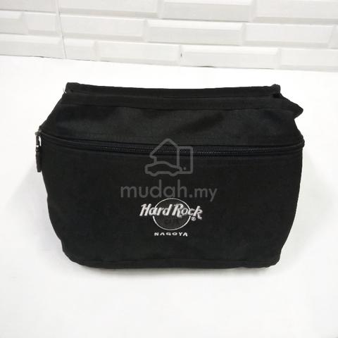 Hard Rock Cafe Nagoya Fanny Pack Waist Bag Black - Bags & Wallets for ...