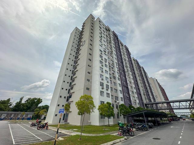 Apartment for Sale, 3 Bedroom, 800 sq.ft, Pangsapuri Harmoni 1 RSKU ...