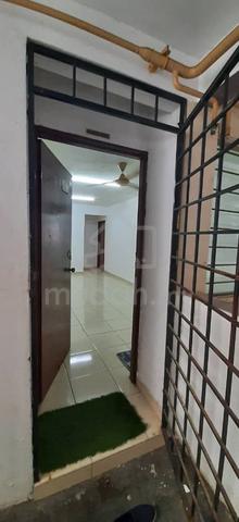 Apartment for Rent, 3 Bedroom, 700 sq.ft, Pangsapuri Putra Harmoni ...