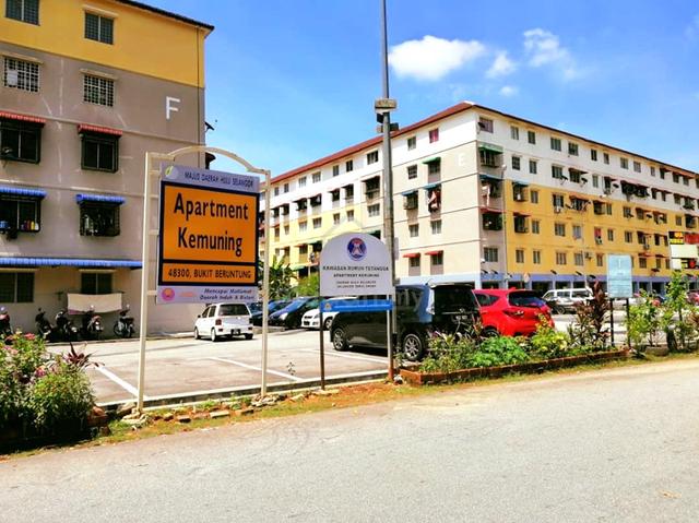 Apartment for Sale, 3 Bedroom, 650 sq.ft, Kemuning Apartment (Taman ...