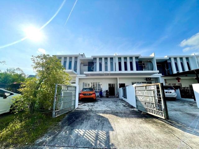 2-storey Terraced House for Sale, 4 Bedroom, 2100 sq.ft, Semenyih, Selangor | Mudah.my