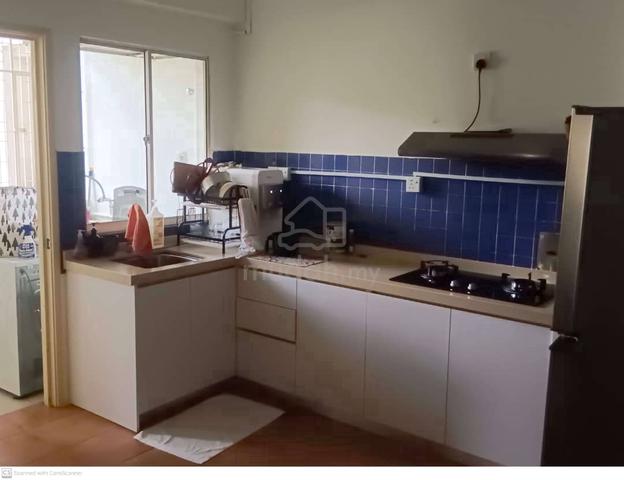 Service Residence for Sale, 4 Bedroom, 1700 sq.ft, Bungaraya ...