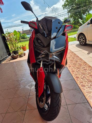 yamaha xmax 250 v2 - Motorcycles for sale in Seremban, Negeri Sembilan