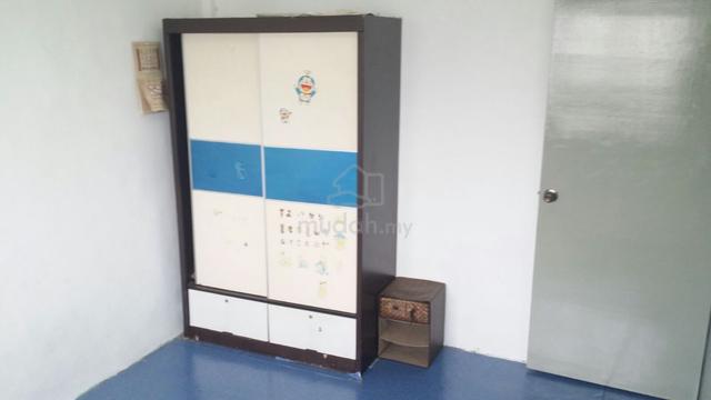 Flat for Rent, 3 Bedroom, 750 sq.ft, Rumah Pangsa Permas Jaya, Permas ...