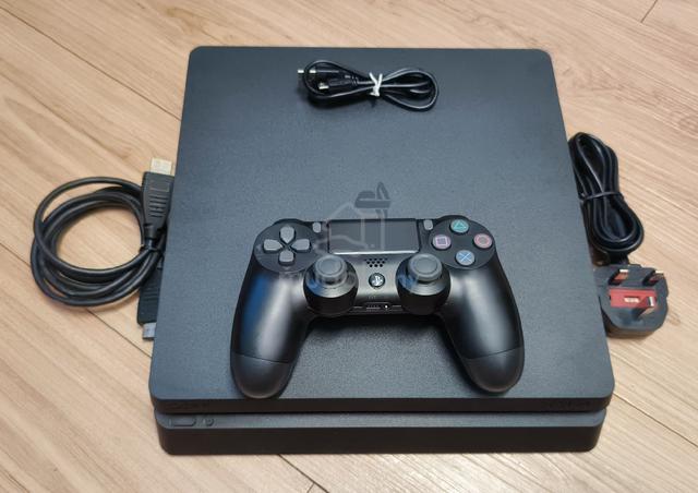 ps4 slim 1tb - Games & Consoles for sale in Melaka Tengah, Melaka