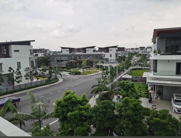 Semi-Detached House for Auction, 7 Bedroom, 3606 sq.ft, Kota Kemuning ...