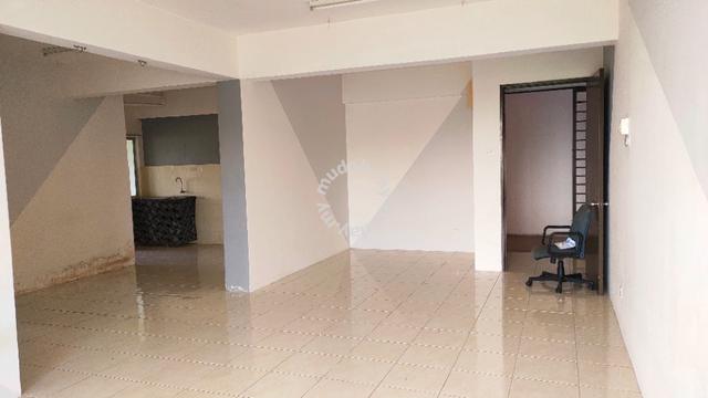 Apartment for Sale, 3 Bedroom, 1290 sq.ft, Green Suria Apartment ...