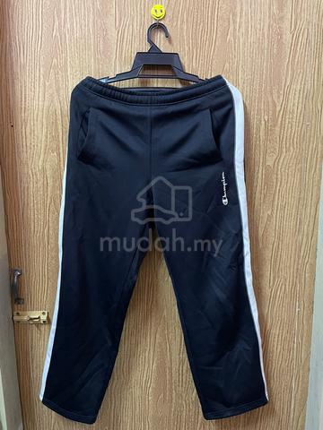 Seluar track Champion - Clothes for sale in Kota Bharu, Kelantan