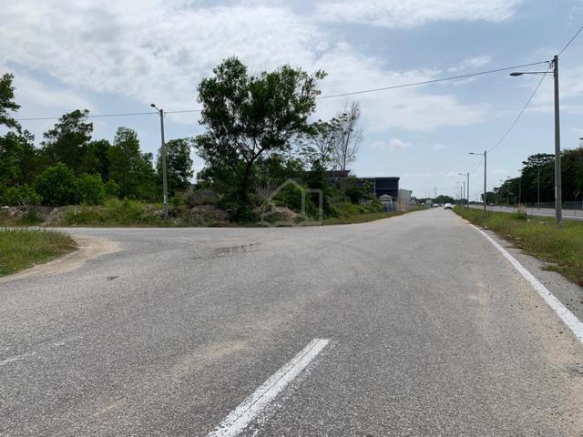 Industrial Land for Sale, 0.9 Acre(s), Bukit Rambai, Melaka 106653310 ...