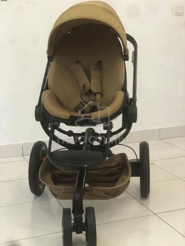 Quinny Modd Stroller - Moms & Kids for sale in Semenyih, Selangor