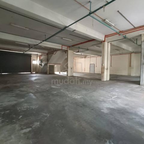 Warehouse / Factory for Rent, 9600 sq.ft, Kulai, Johor | Mudah.my
