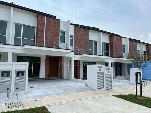 2-storey Terraced House for Sale, 4 Bedroom, 1636 sq.ft, Rawang ...