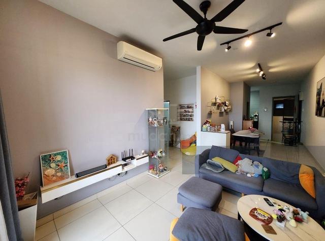 Service Residence for Sale, 4 Bedroom, 1050 sq.ft, Legend Height ...