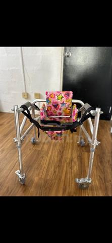 Reverse walker - Moms & Kids for sale in Bangsar South, Kuala Lumpur