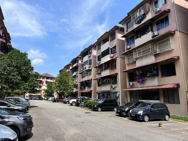 Apartment for Sale, 3 Bedroom, 747 sq.ft, Pangsapuri Putra Impian (Seri ...