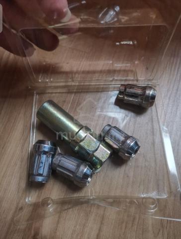Myvi special tyre tayar rim lock nut - Car Accessories & Parts for sale ...