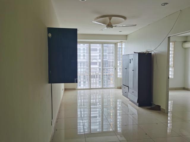 Service Residence for Sale, 3 Bedroom, 622 sq.ft, Menara U2, Shah Alam ...