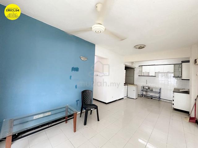 Condominium for Sale, 3 Bedroom, 750 sq.ft, Villa Condominium, Relau ...