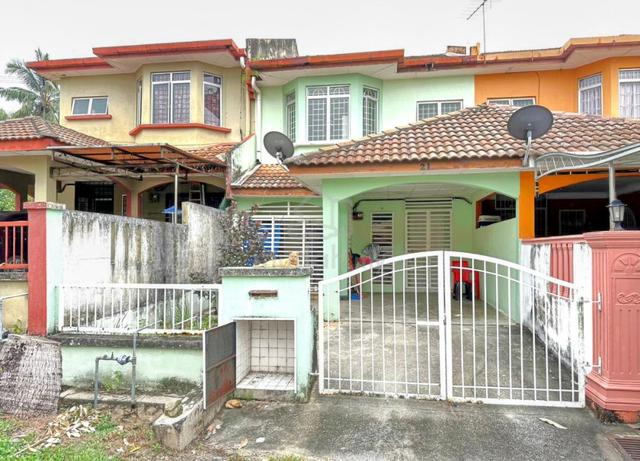2-storey Terraced House for Sale, 4 Bedroom, 1260 sq.ft, Sepang ...