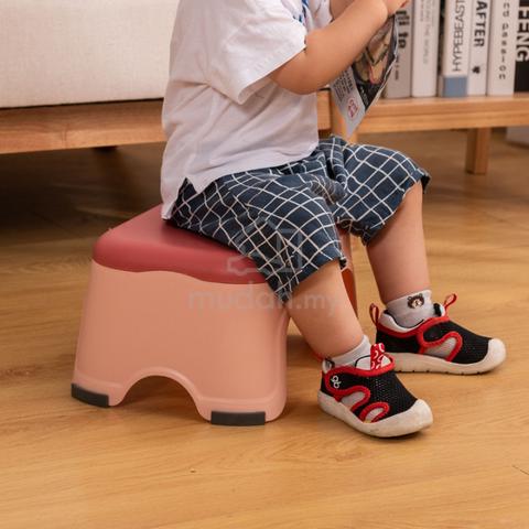 Small stool - Furniture & Decoration for sale in Ampang Hilir, Kuala Lumpur