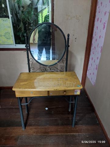 meja cermin&rack - Furniture & Decoration for sale in Kota Kinabalu, Sabah