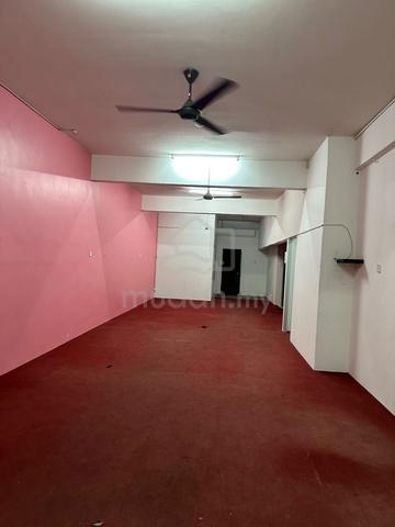 Shop lot for Rent, 1600 sq.ft, Seri Kembangan, Selangor | Mudah.my