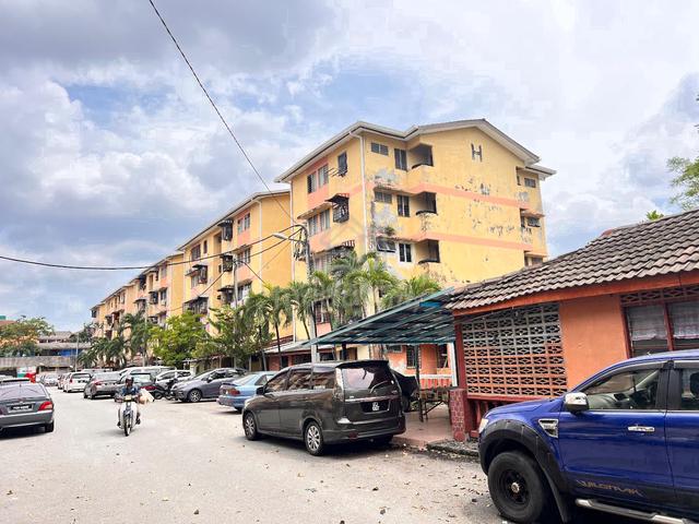 Flat for Sale, 3 Bedroom, 650 sq.ft, Flat Taman Sri Angsana Hilir ...