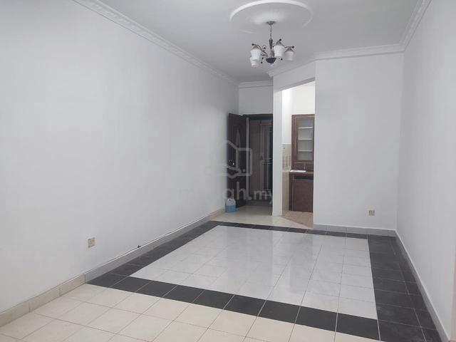 Apartment for Rent, 3 Bedroom, 817 sq.ft, Apartment Komuter Raya, Shah Alam, Selangor | Mudah.my