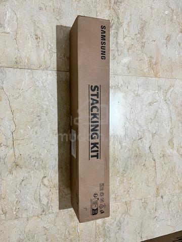 Samsung stacking kit for washer + dryer machine - Home Appliances ...