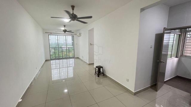 Apartment for Sale, 3 Bedroom, 916 sq.ft, Larkin Heights Apartment ...