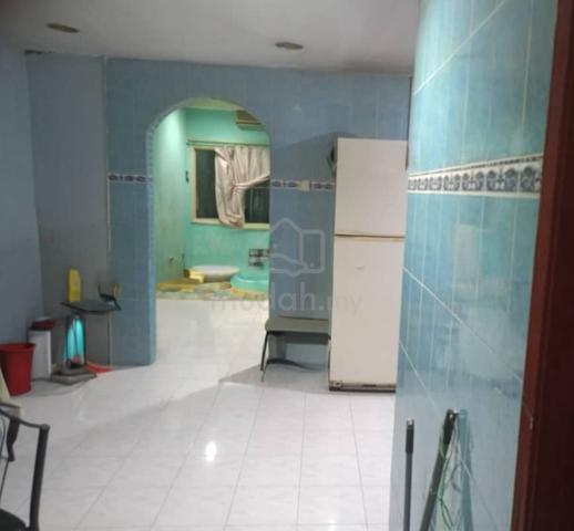 Flat for Sale, 3 Bedroom, 750 sq.ft, Taman Indah Murni, Segambut, Kuala ...