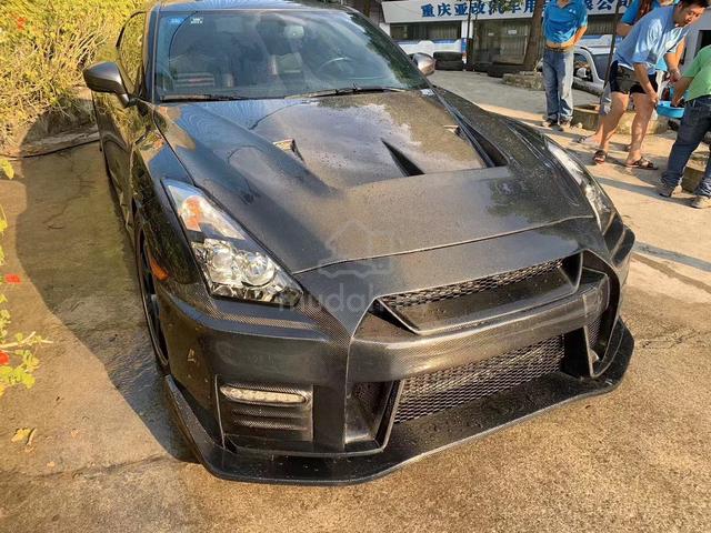 Nissan GTR R35 LB Bonnet Hood Carbon - Car Accessories & Parts for sale ...
