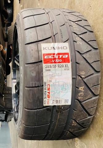 Nissan Tyre Tayar GTR 285 35 20 V720 Kumho - Car Accessories & Parts for sale in Klang, Selangor